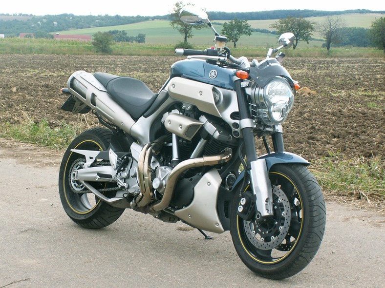 Yamaha MT-01: agresywny jednoślad (test)