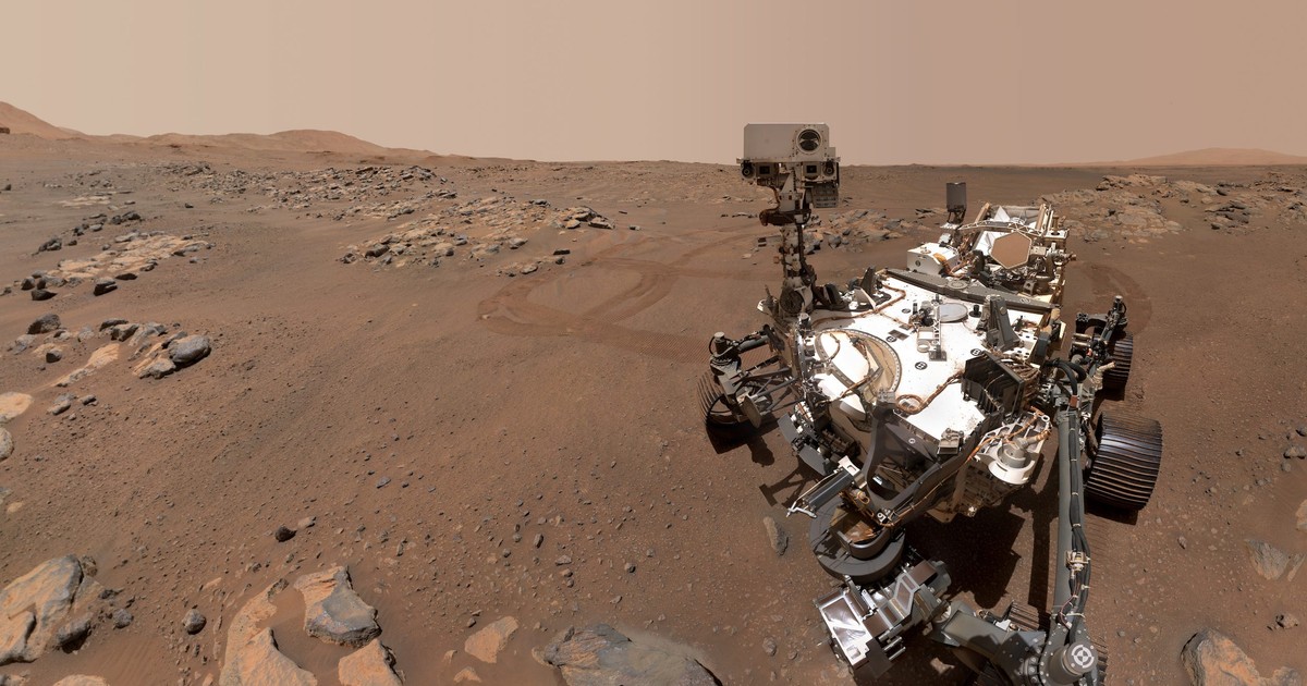 Why we love to anthropomorphize space-faring robots | Business Insider ...