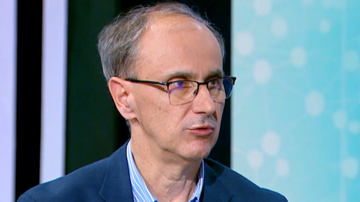 Profesor Đuro Macut, biografija endokrinologa na čelu nove Vlade Srbije - Blic