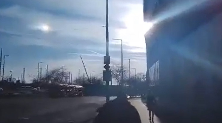 Melléknap jelent meg Budapest felett, hihetetlen felvétel készült róla - Blikk