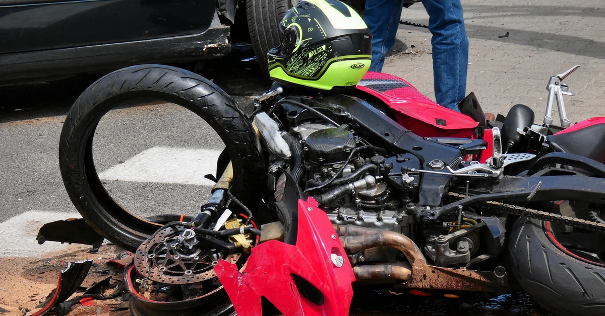 Zatrważające statystyki z polskich dróg. Zginęło już 53 motocyklistów ... Zatrważające statystyki z polskich dróg. Zginęło już 53 motocyklistów ...