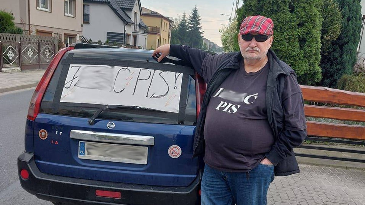 Pan Janusz stanie przed sądem za napis na samochodzie. "To atak na ...