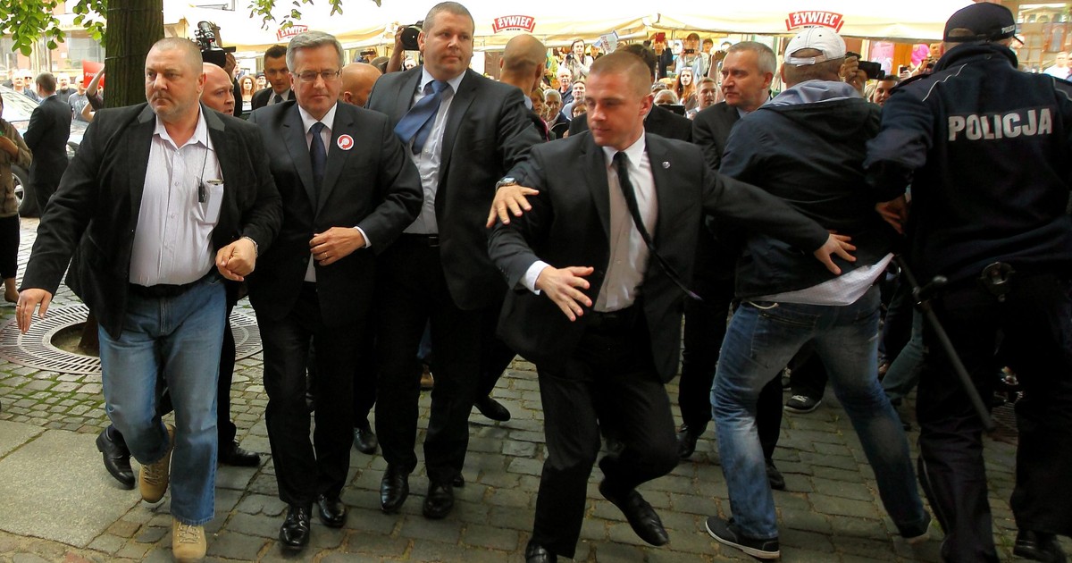 Atak na Komorowskiego w Toruniu. Zapadł wyrok - Wiadomości