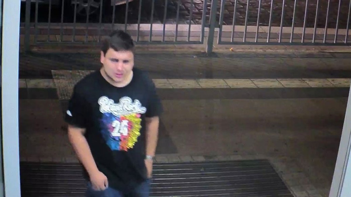 Szczecin: molestował śpiącą kobietę na dworcu PKP. Poznajesz tego ... Szczecin: molestował śpiącą kobietę na dworcu PKP. Poznajesz tego ...