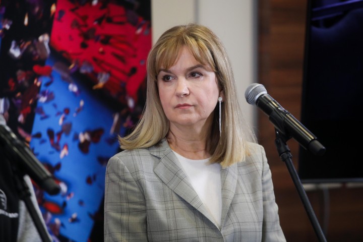 COVID-19 zdewastował płuca wielu osób. Prof. Krenke: płuca dziecka były ...