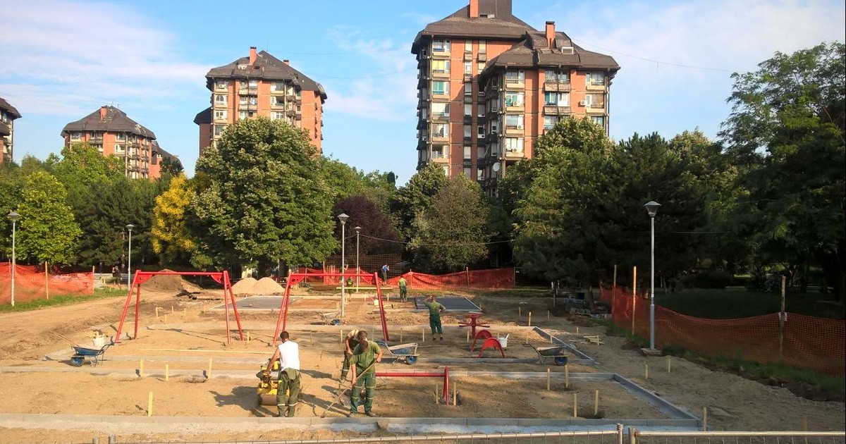 Zemunci dobijaju dečje igralište, sportske terene i parkić za pse - Blic