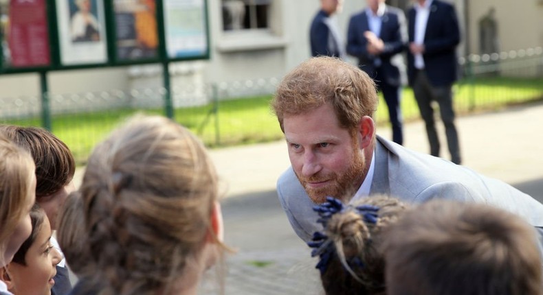 35 adorable photos prove that Prince Harry will definitely be a fun dad ...