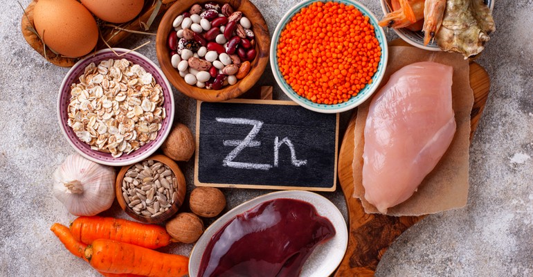 Cynk w jedzeniu – rola i właściwości. Źródła cynku w diecie