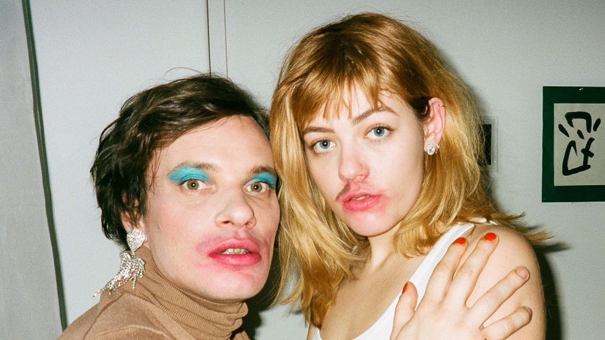 Eke Angéla első fotókiállítását látnod kell! - Glamour