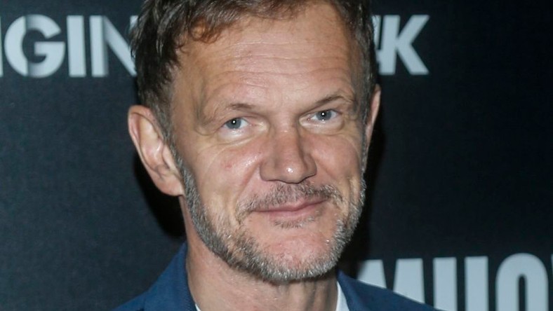 Cezary Pazura zdradził, jak zarabiał w trakcie studiów: Wynajmowałem ...