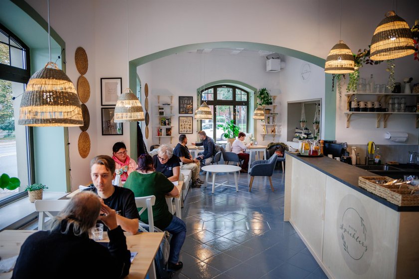 W Katowicach powstało Ministerstwo ds. Samotności. Pierwsze socjalne bistro W Katowicach powstało Ministerstwo ds. Samotności. Pierwsze socjalne bistro