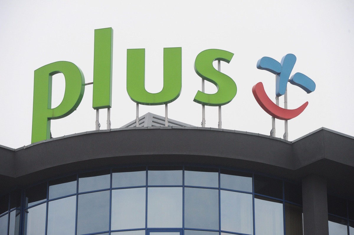 Invest Bank zmienia się w Plus Bank - Wiadomości - Forbes.pl