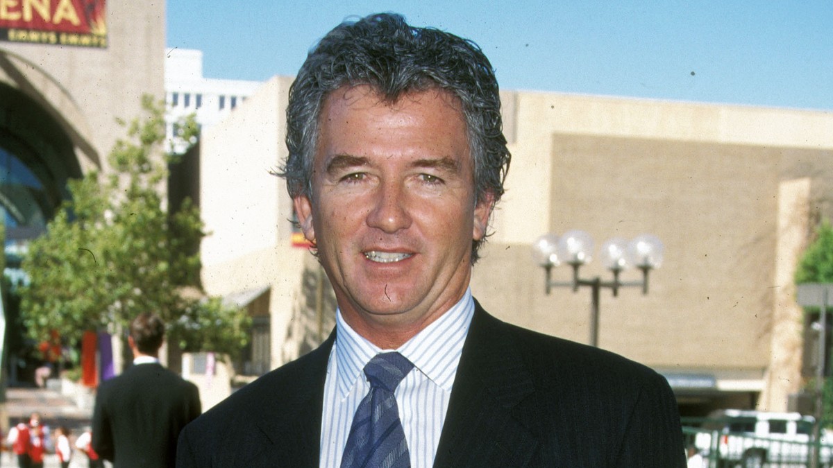 Elájulunk: ilyen most a Dallas Bobby-ja az új magyar filmben. Patrick ...