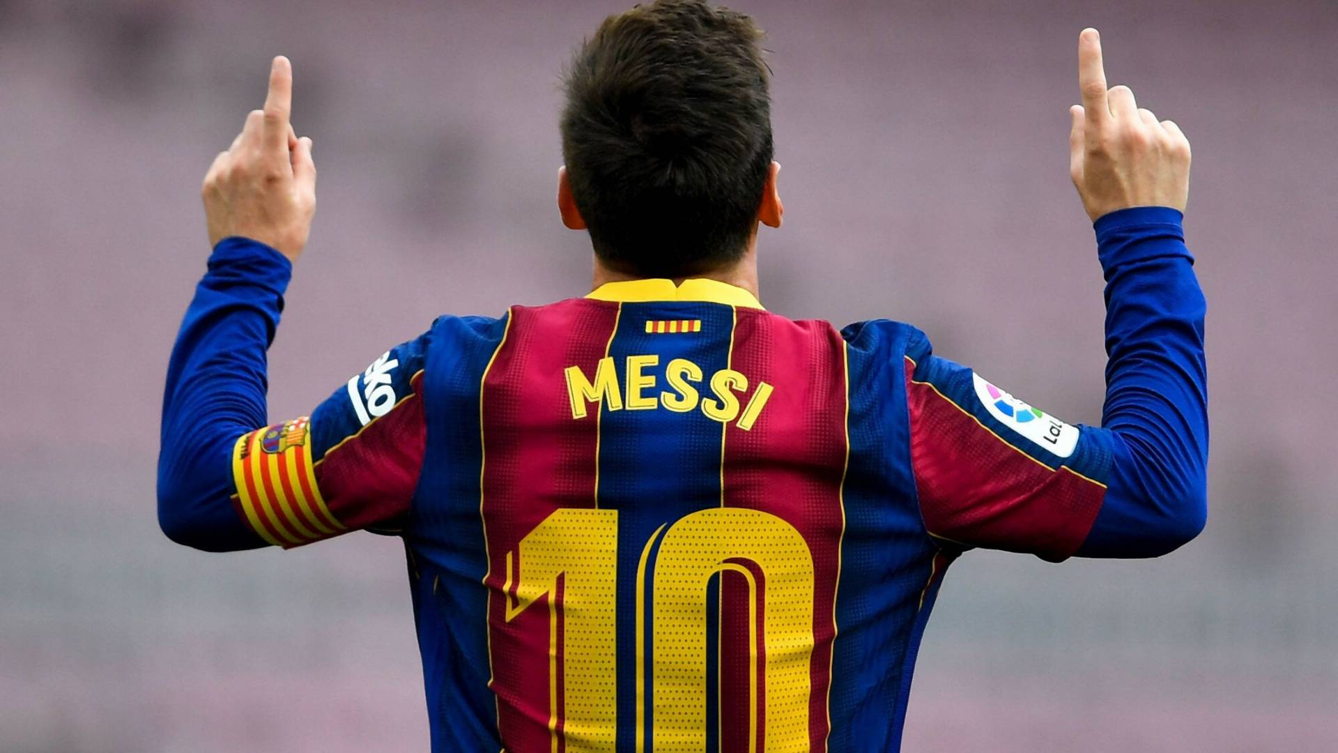 Messi zarabia w 6 dni tyle, co pracownik KFC w 165 lat - Noizz