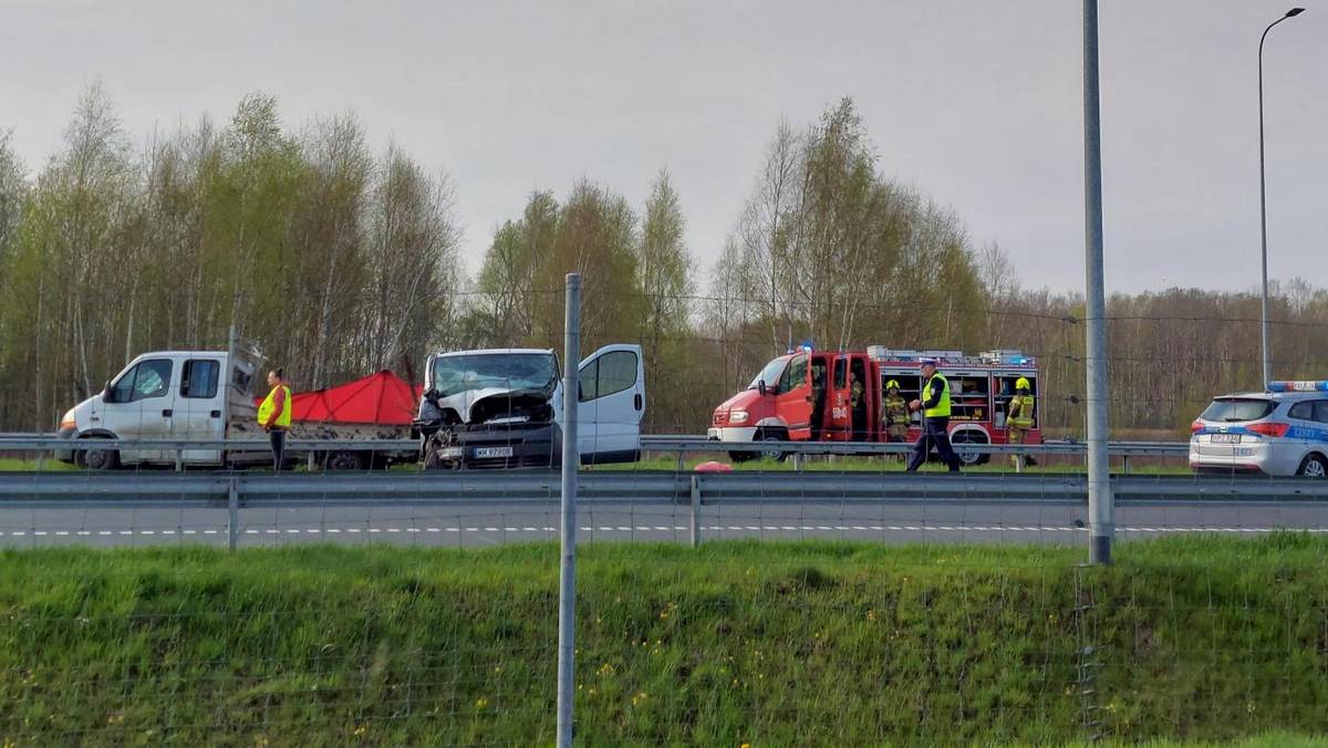 Autostrada A2. Wypadek pod Warszawą. Jedna osoba nie żyje, trzy poszkodowane