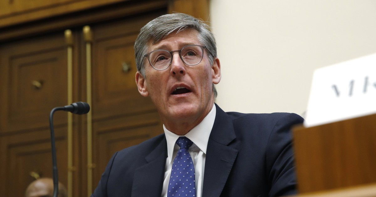 Citigroup's CEO says the biggest threat to the US economy is 'our ...