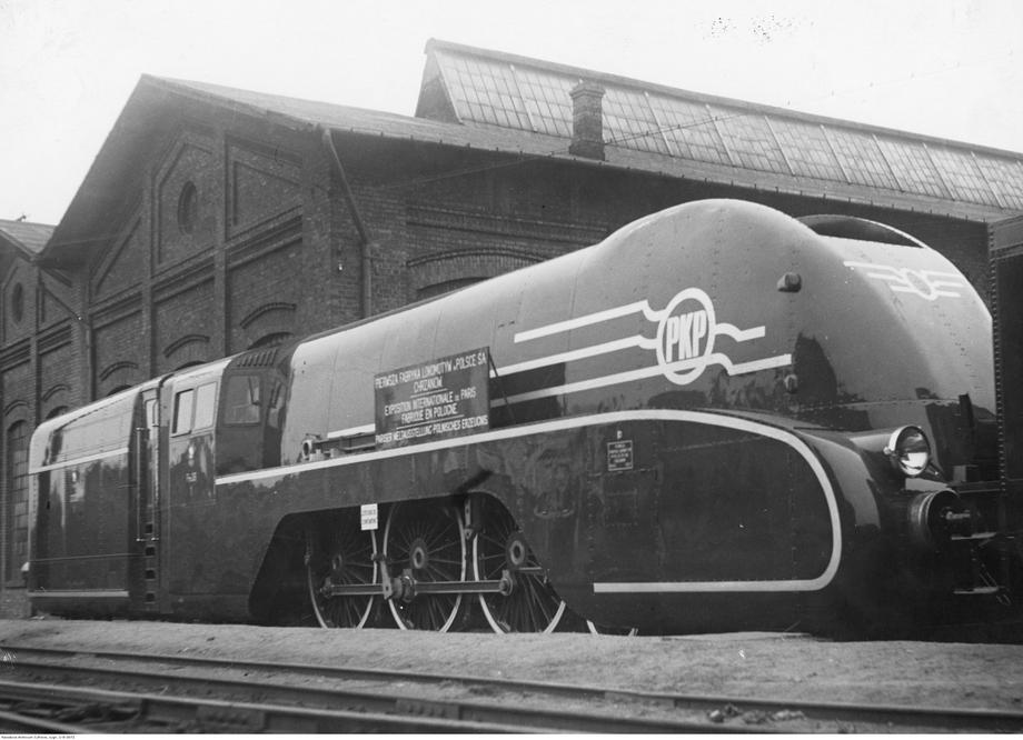 Kolej w Polsce: funkcjonowanie w II RP, PRL i w III RP - Transport i ...