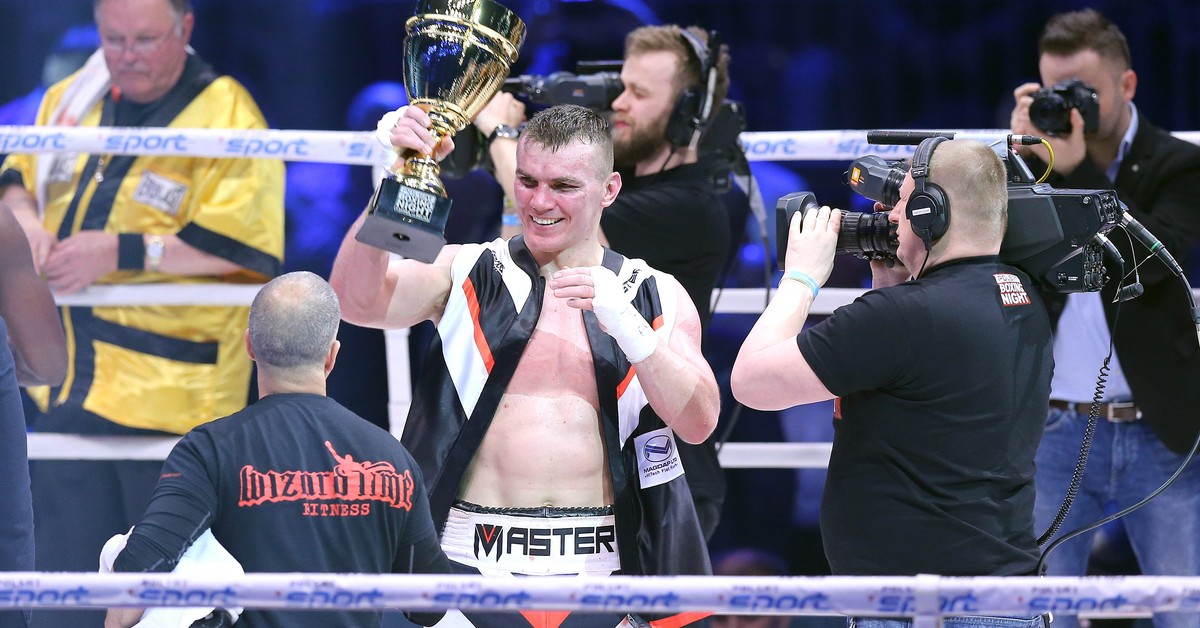 Masternak po niemal rocznej przerwie wrócił na ring i pokonał Kubicza ...
