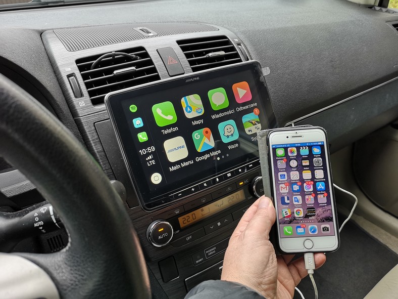 Lepsze radio w miejsce fabrycznego