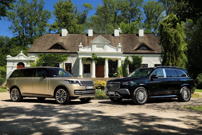 Range Rover i Maybach GLS to SUVy do bycia wożonym