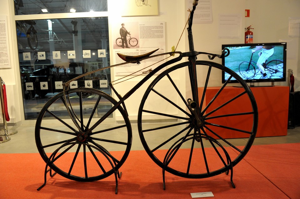 Szczecin: wystawa "Po prostu rower" w Muzeum Techniki i Komunikacji ...