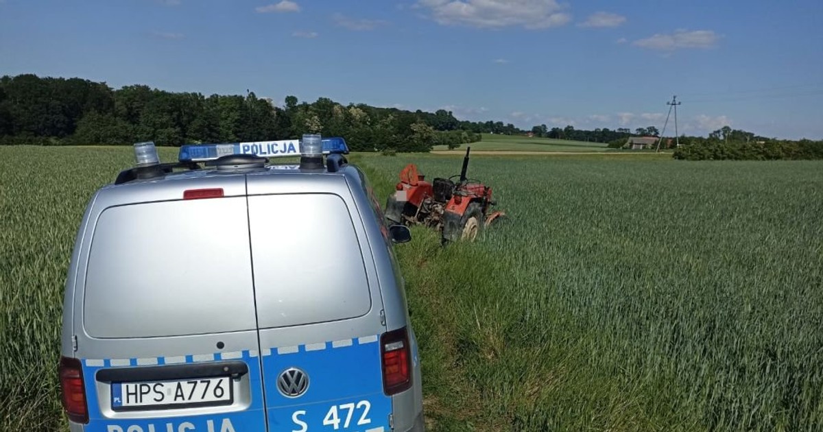 Michałów. Pijany traktorzysta uciekał przed policją - Wiadomości Michałów. Pijany traktorzysta uciekał przed policją - Wiadomości