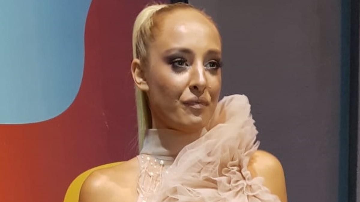 Luna Đogani pokazala kako ćerka Mia brine o sestri: "Naša seka je napunila 2 meseca" - Blic