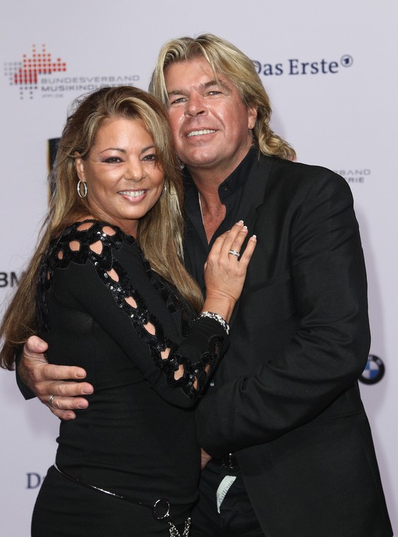 Sandra kończy 60 lat. Mężowie ją opuścili, pozostali wierni fani ...