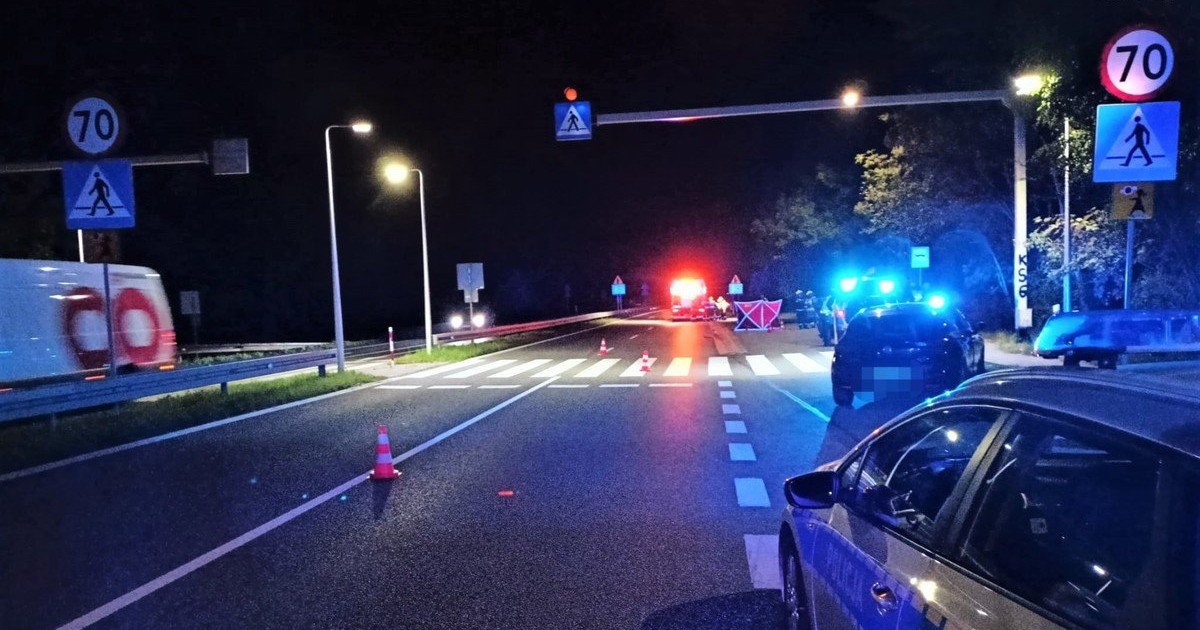 Tragiczny wypadek na DK 81 w Orzeszu. Nie żyje 86-latek - Wiadomości Tragiczny wypadek na DK 81 w Orzeszu. Nie żyje 86-latek - Wiadomości