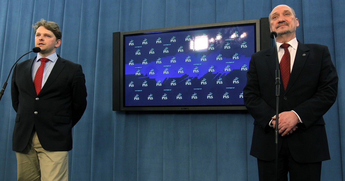 Poseł PiS złożył skargę do marszałek na pracę Kancelarii Sejmu - Wiadomości