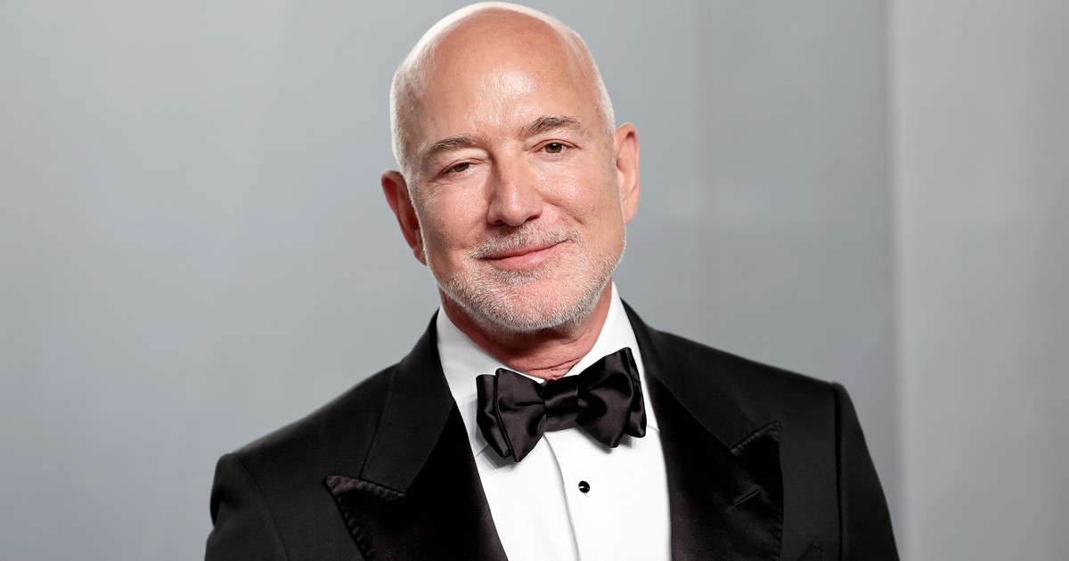 Jeff Bezos' secretive AI startup is set to be valued at around $38 ...