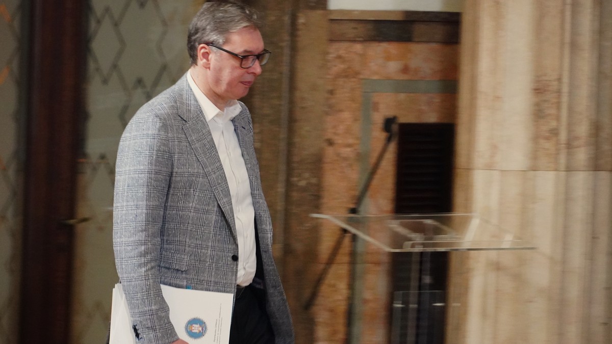 "Doneli smo pogrešnu odluku o litijumu"! Vučić: Danas nemamo ni dinar ...