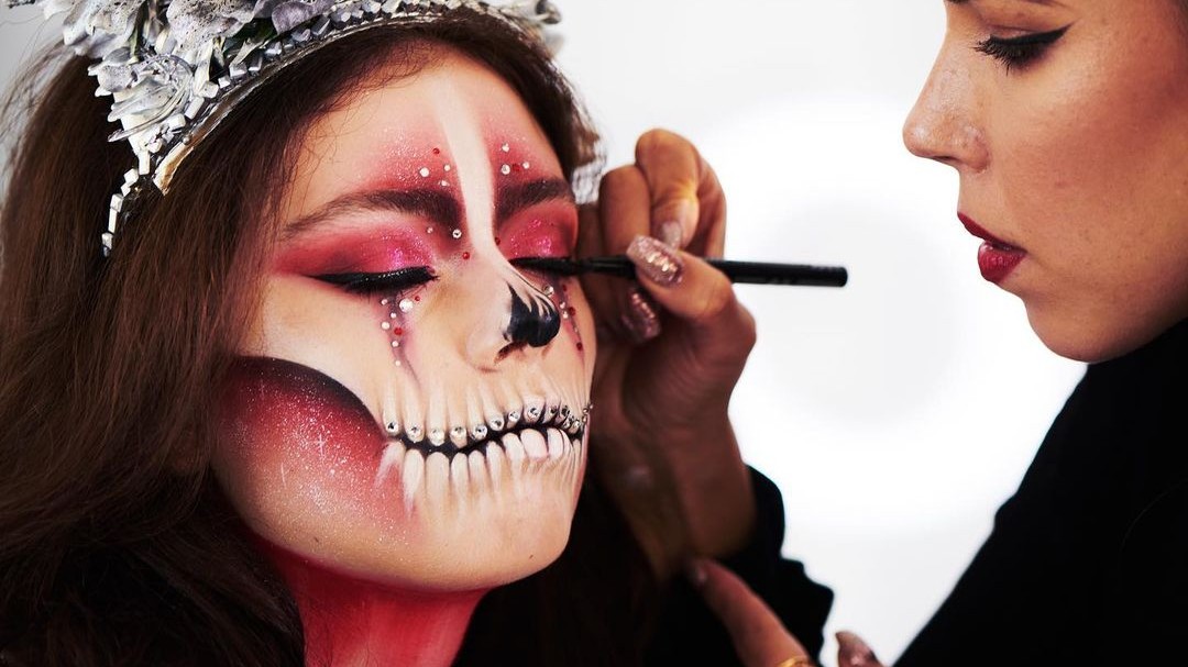 Pallag Evelin sminkes elárulja, mi az igazán élethű halloweeni smink ...