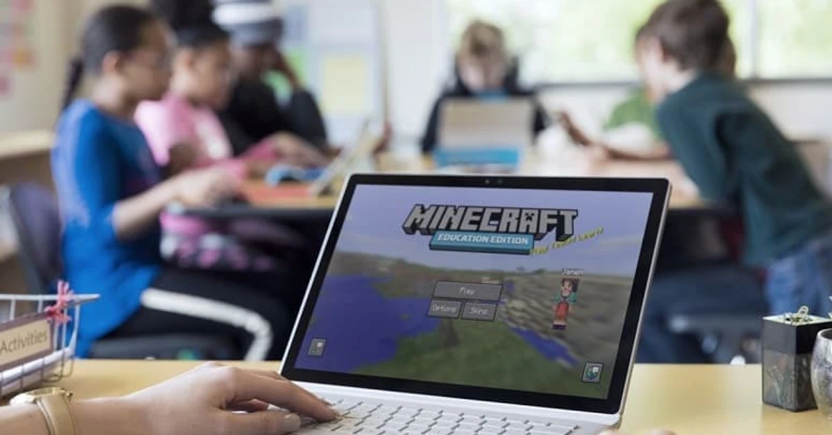 Laptop na każdej ławce, a w laptopie Minecraft - Dziennik.pl