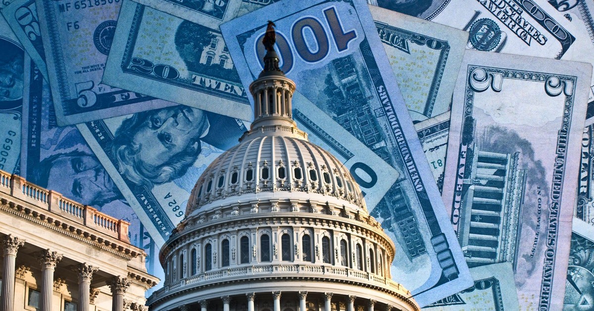 US debt is a 'noose' around the economy and makes a strong case for ...