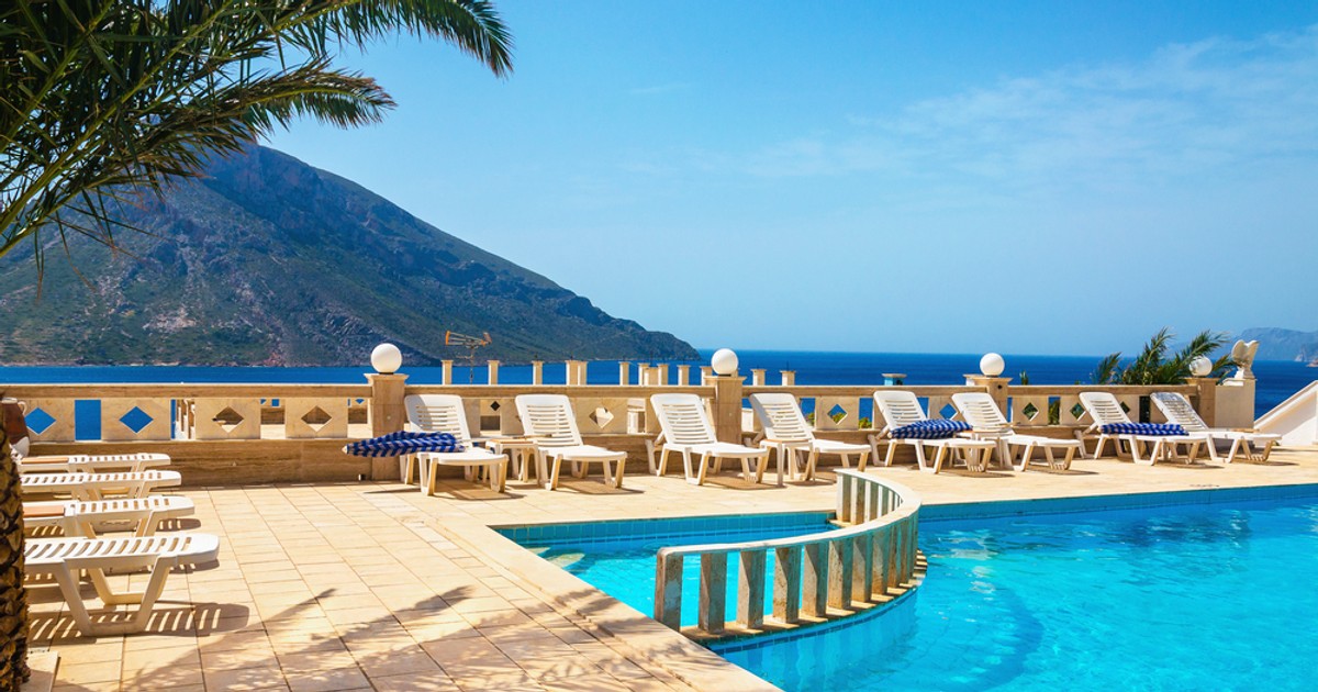 Najlepsza z greckich wysp na komfortowy wypoczynek. Hotele nie mają ...