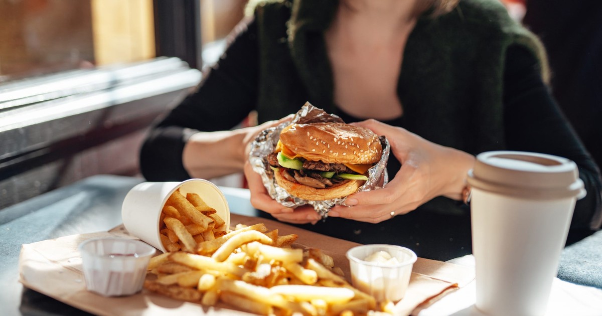 Ultra-processed plant-based food has been linked to heart disease and ...