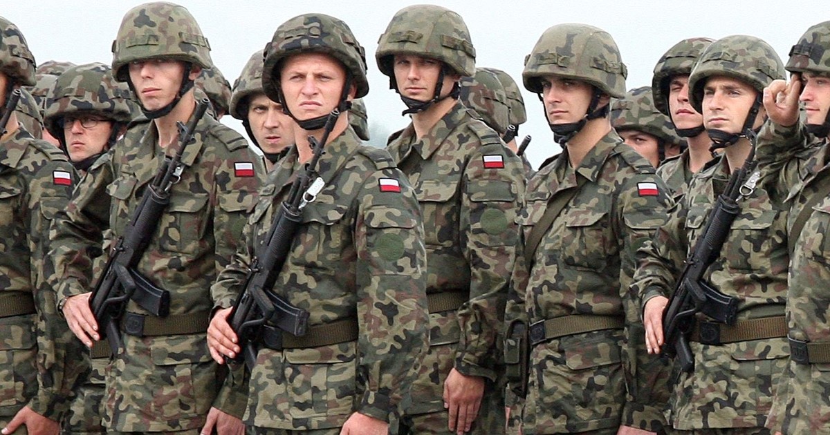 Nowa broń, mundury i zwyczaje. 20 lat Polski w NATO