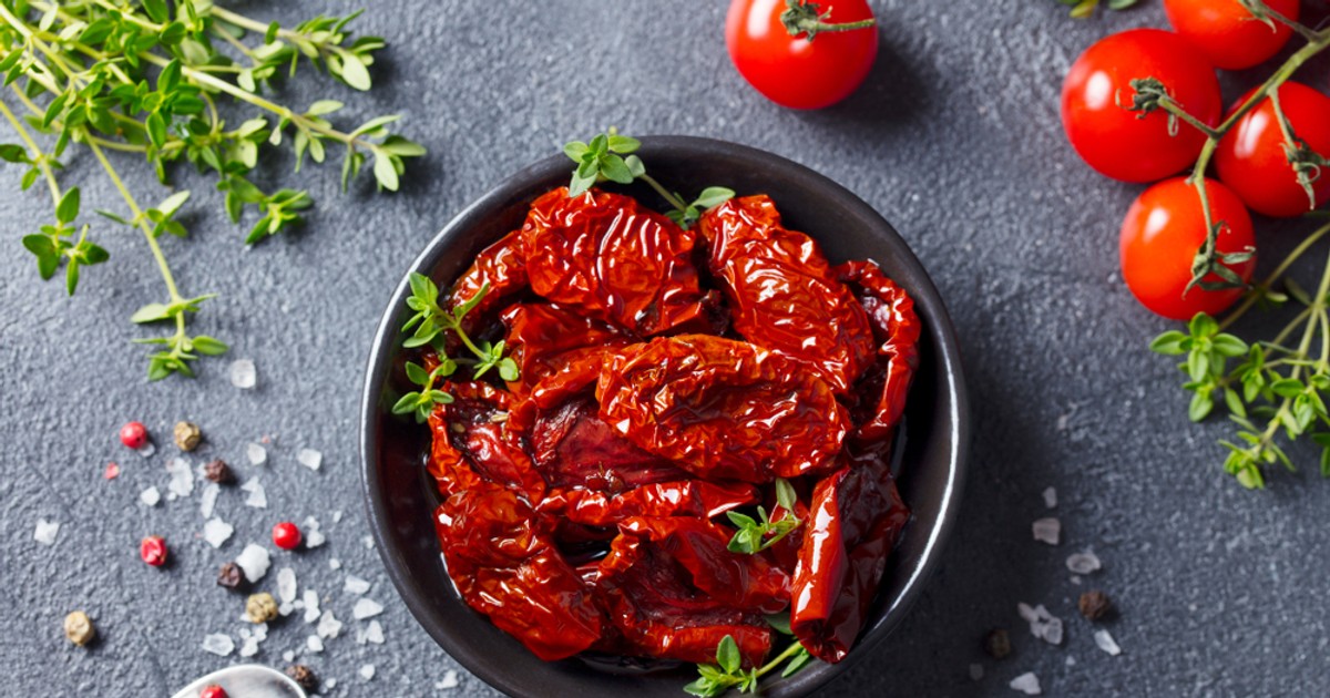 Suszone pomidory - właściwości odżywcze i zdrowotne. Jak zrobić suszone ...