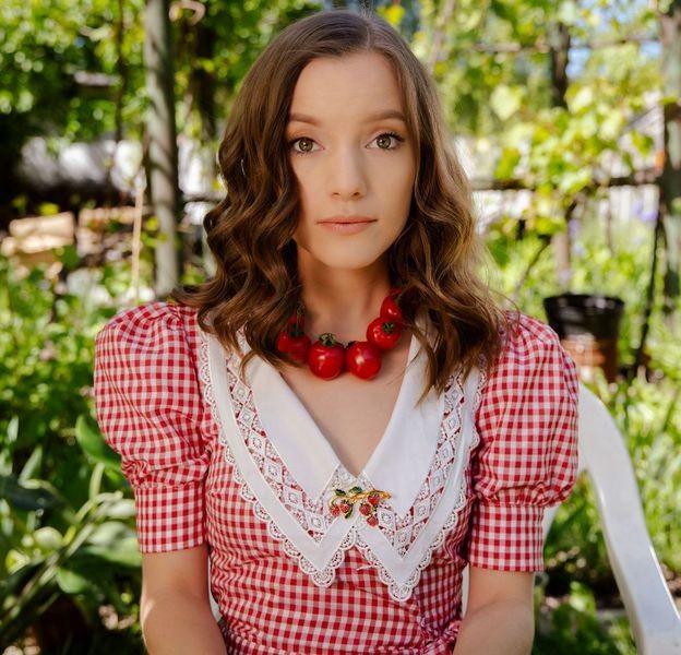 Nowy album sanah. "Kaprysy", czyli wszystkiego po trochę [RECENZJA ...