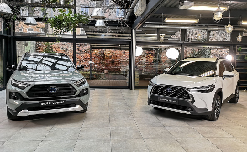 Nowa Toyota już w Polsce. Ta rodzinna hybryda 5. generacji będzie hitem ...