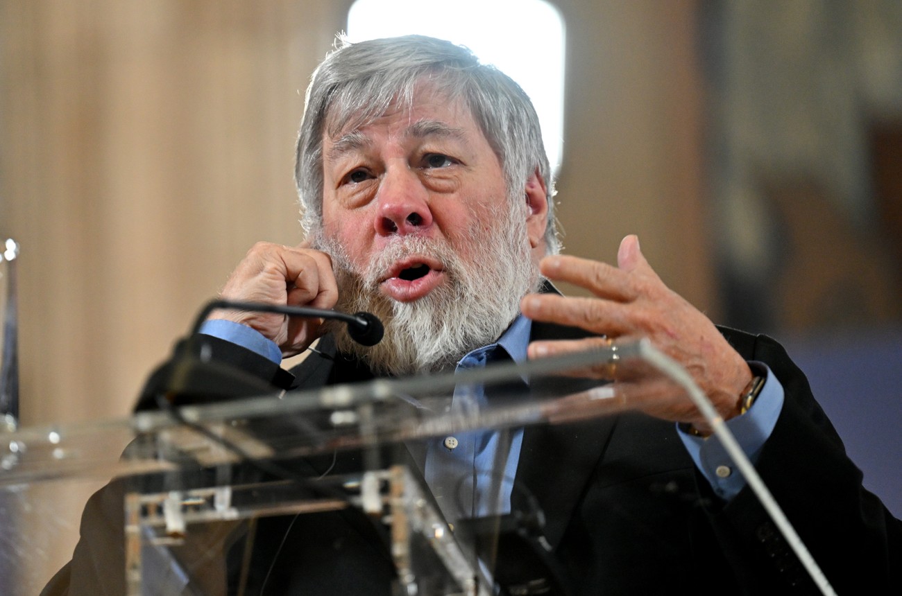 Stiv Voznijak, osnivač Epla nagovara velikane da se zabrani "superinteligencija" AI: Ovo je plan