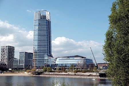 Íme a pontos összeg, ennyiért lehet felmenni a Mol-torony tetejére ...