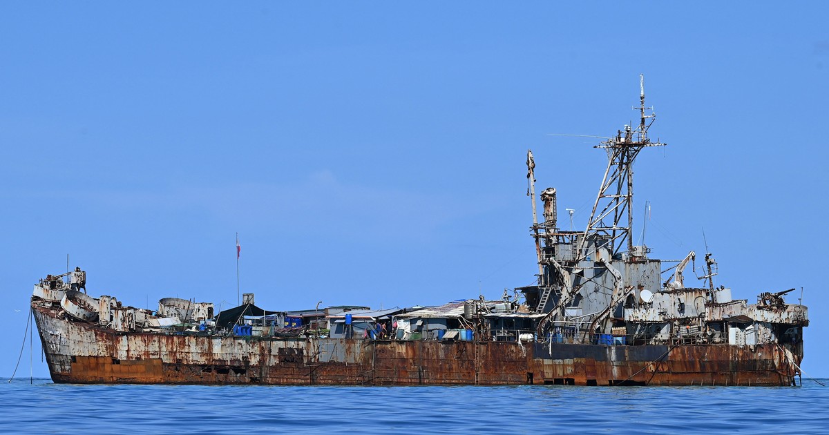See the rusting warship central to the Philippines' South China Sea ...