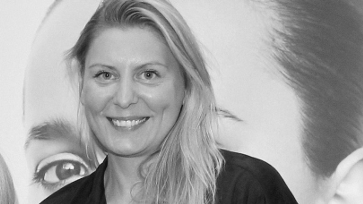 Nie żyje Izabela Wójcik. Gwiazdy żegnają słynną makijażystkę - Plejada.pl