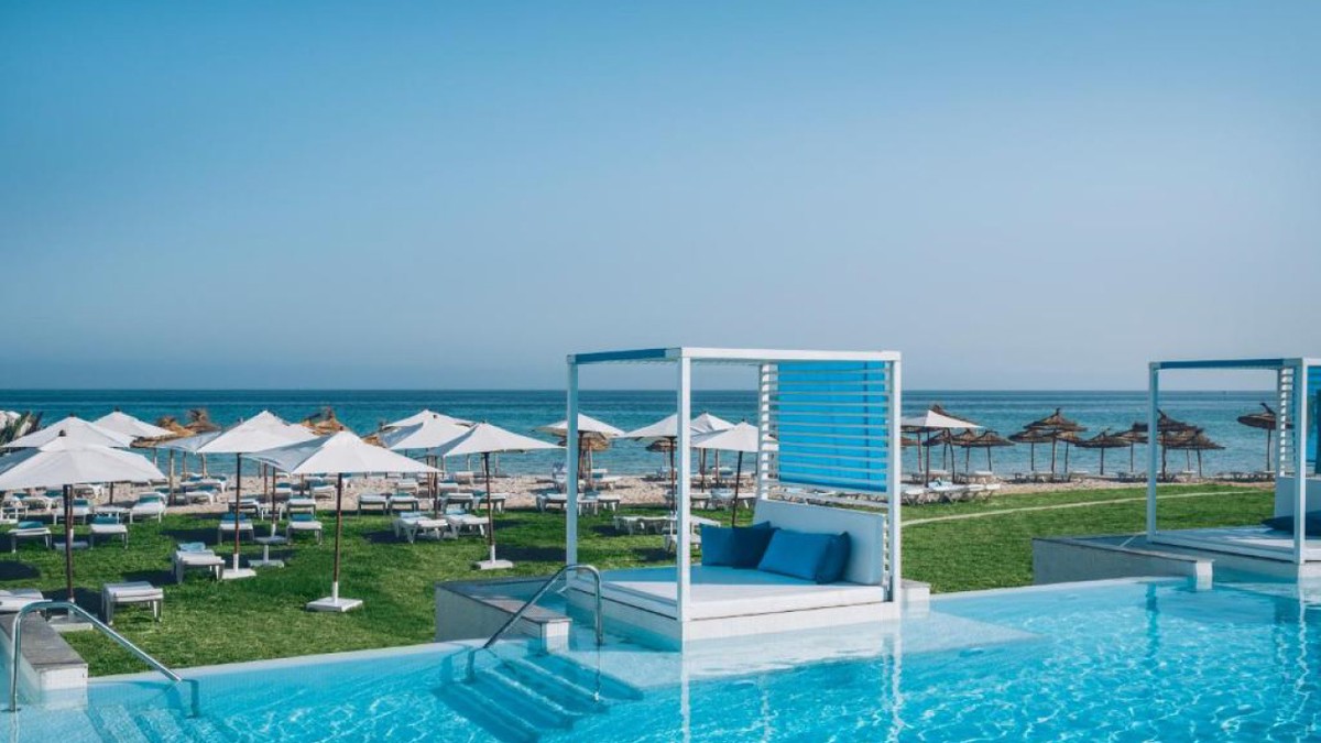 Hurghada, Dubai, Kipar, Španija... a sada konačno i Tunis za leto 2023 ...