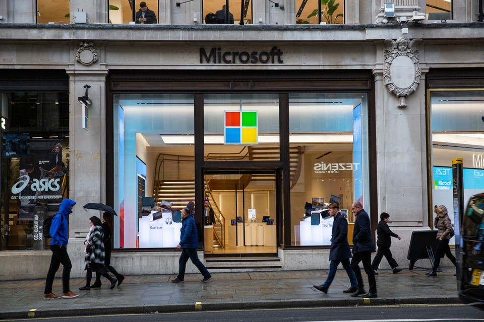 Microsoft zamyka fizyczne sklepy Microsoft Store