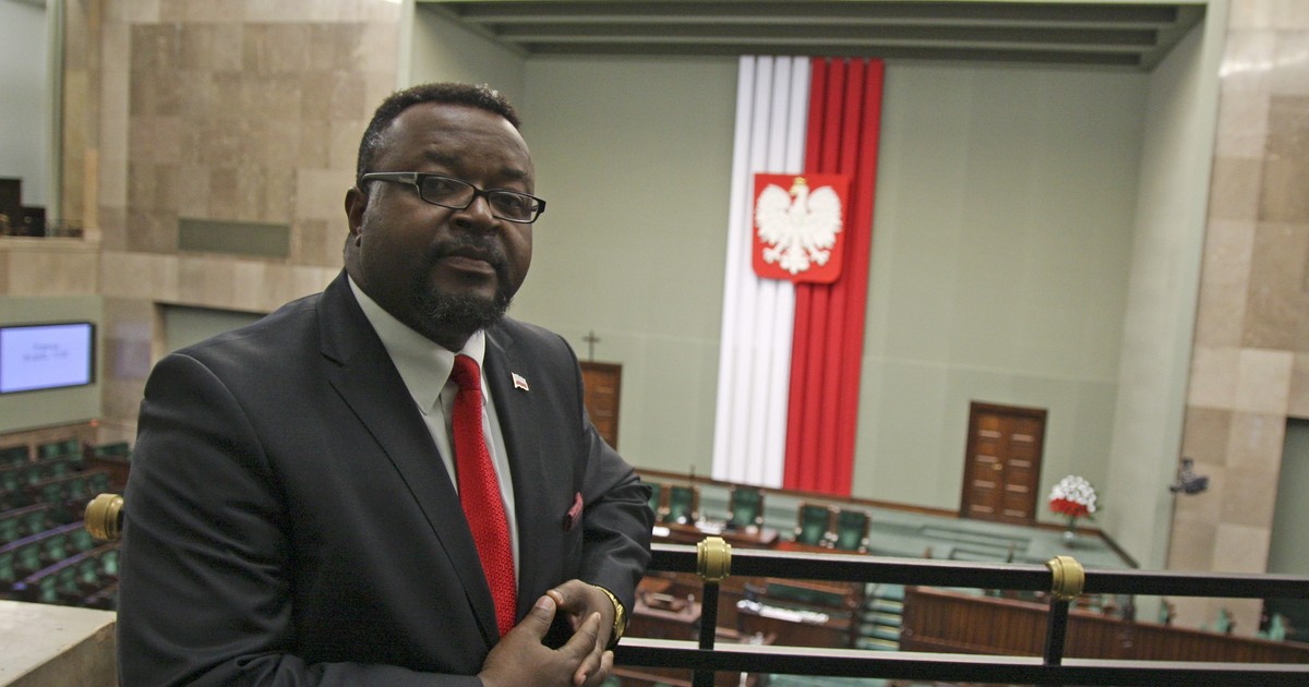 Godson za biuro poselskie płaci sam sobie