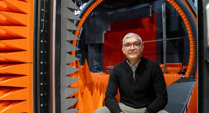 Amazon's satellite internet chief addresses Blue Origin explosion: Read ...