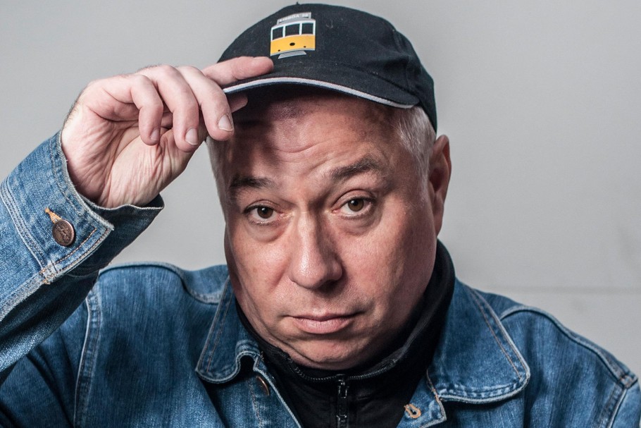 Nowy felietonista „Newsweeka” Krzysztof Varga - Polska - Newsweek.pl